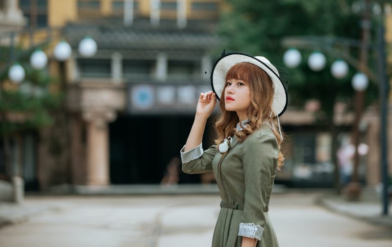 The Preppy Woman's Guide to Classic Style: Wardrobe Essentials | The ...